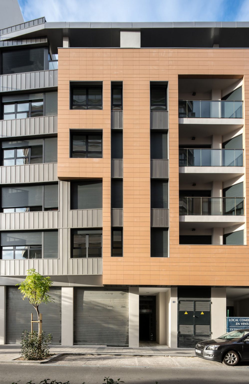 Edificio Pintor Lorenzo Casanova 18 - ADORAS atelier arquitectura